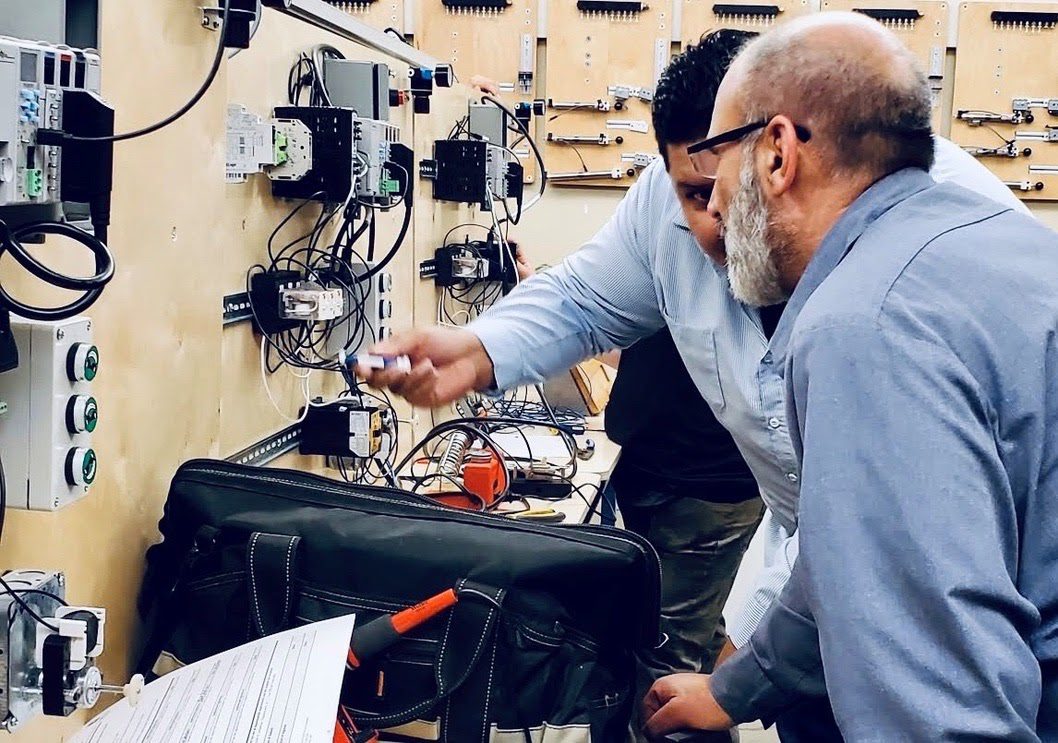 Industrial Maintenance & Automated Technology - Institute of Technology ...